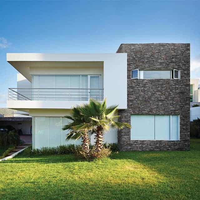 BALINESE DESIGN - SUZUKA® Wall Coatings & Stone/Brick Veneer